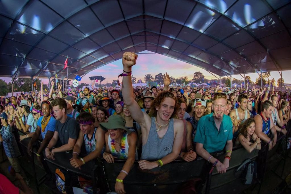 Bonnaroo 2016: Wednesday Warriors and Thursday Surprises! • MUSICFESTNEWS