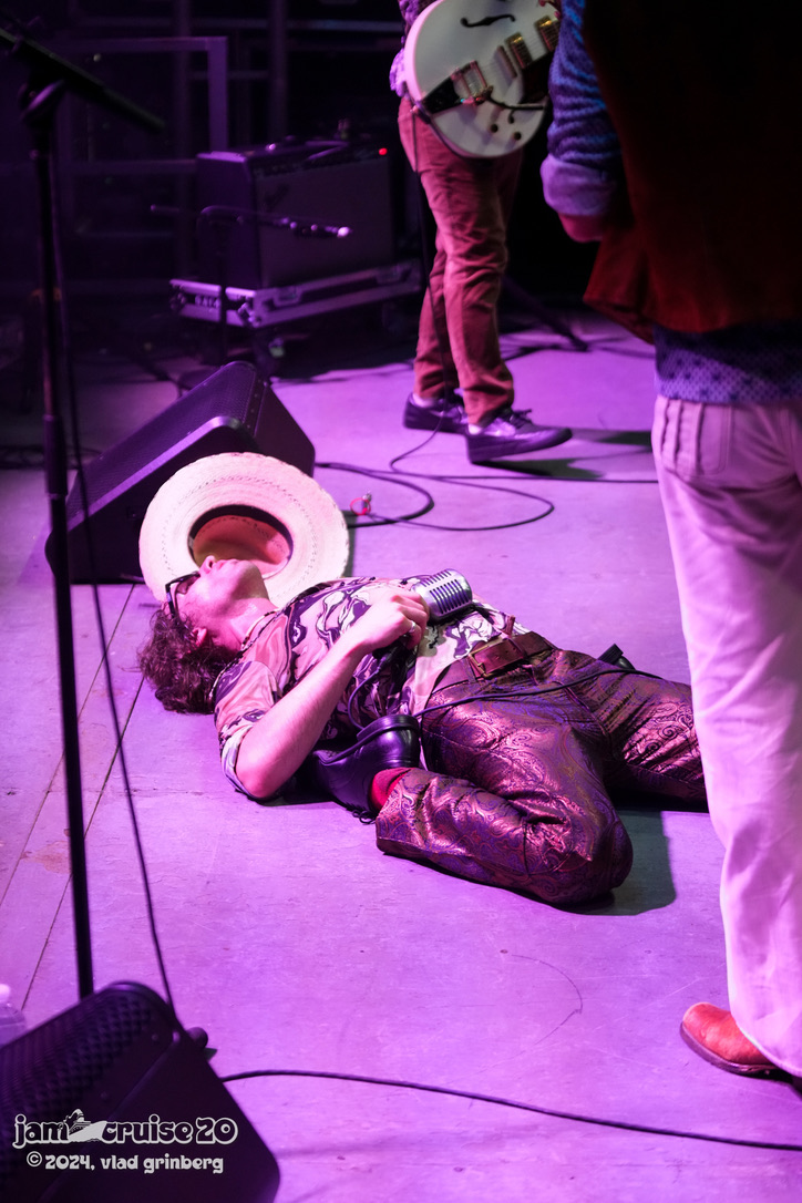 Diggin Dirt: “I think that's as close as I’ll ever get.” • MUSICFESTNEWS